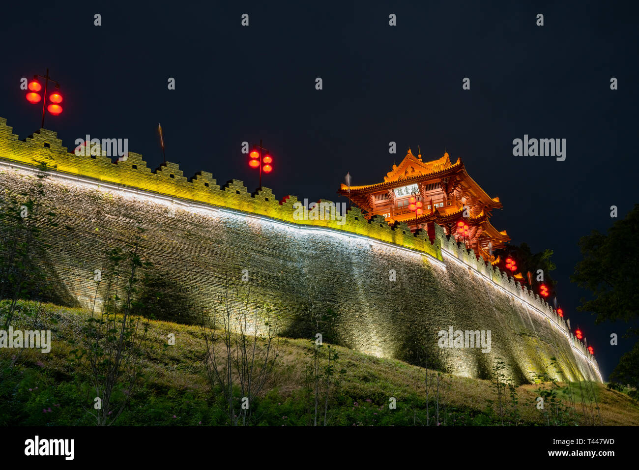 Zhaoqing ancient city wall hi-res stock photography and images - Alamy