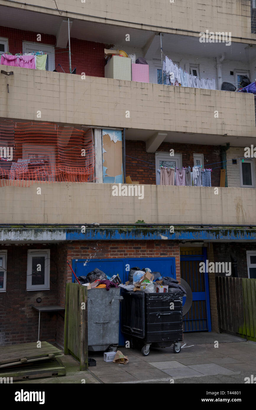 Run-down council housing estate in east London,England,UK Stock Photo ...