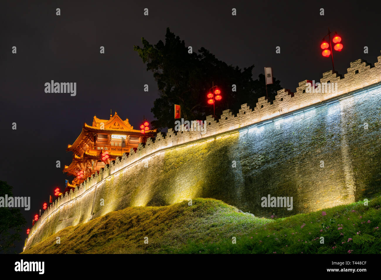 Zhaoqing ancient city wall hi-res stock photography and images - Alamy