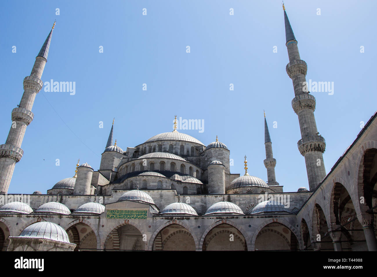 Outer view of Ottoman style mosque in Istanbul Stock Photo - Alamy