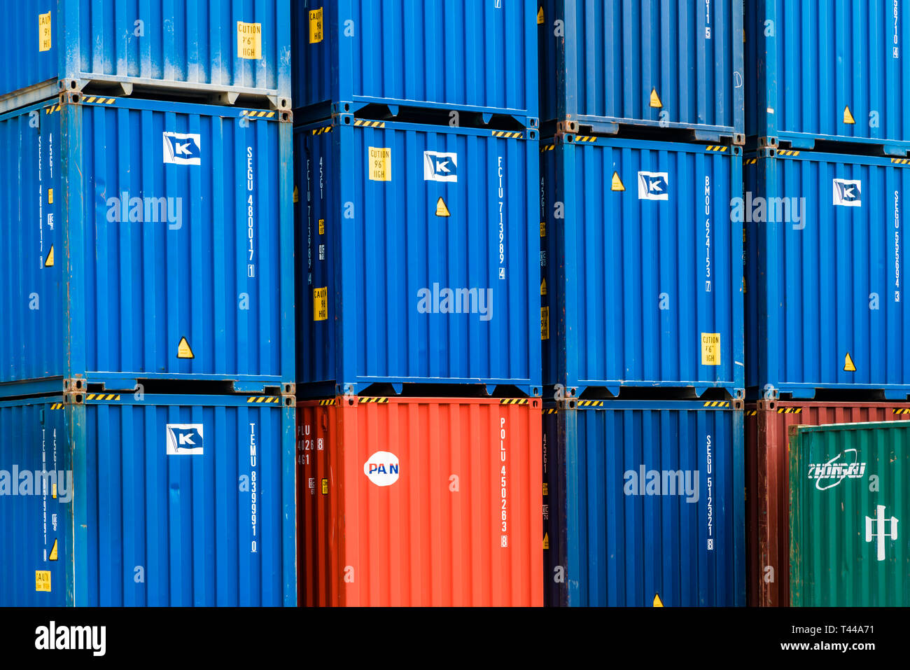 China logistics development hi-res stock photography and images - Alamy