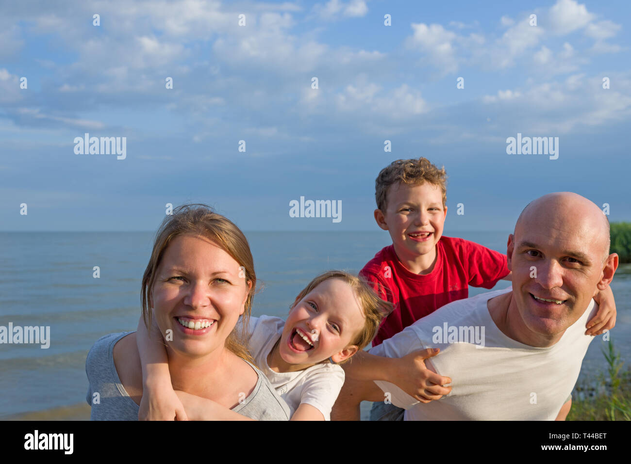 Family having fun outdoors hi-res stock photography and images - Alamy