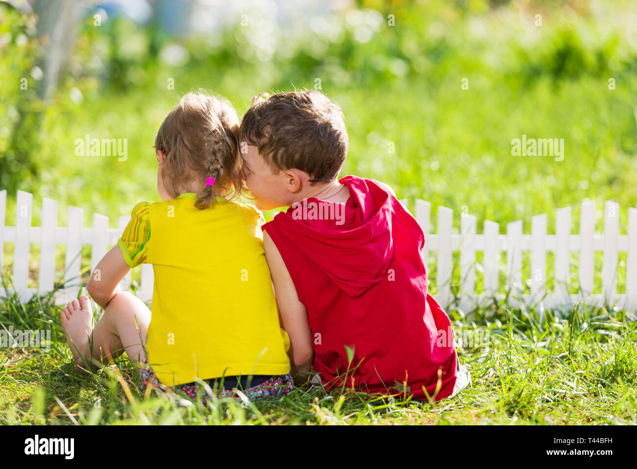 kids have fun outdoors Stock Photo - Alamy