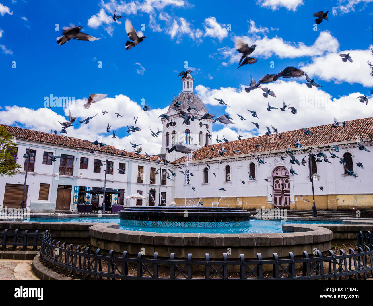 Cuenca, ecuador hi-res stock photography and images - Alamy