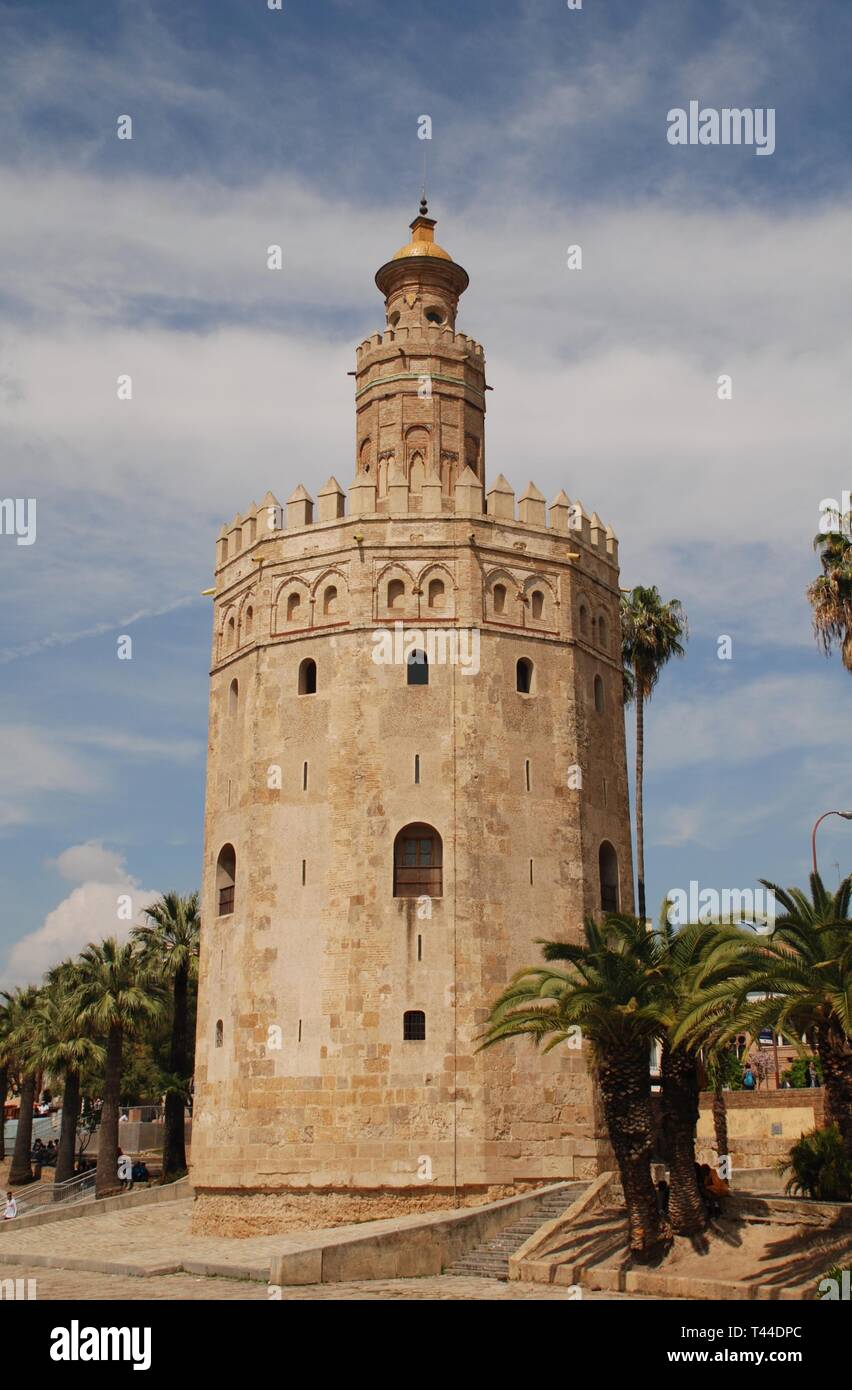 Golden tower hi-res stock photography and images - Alamy