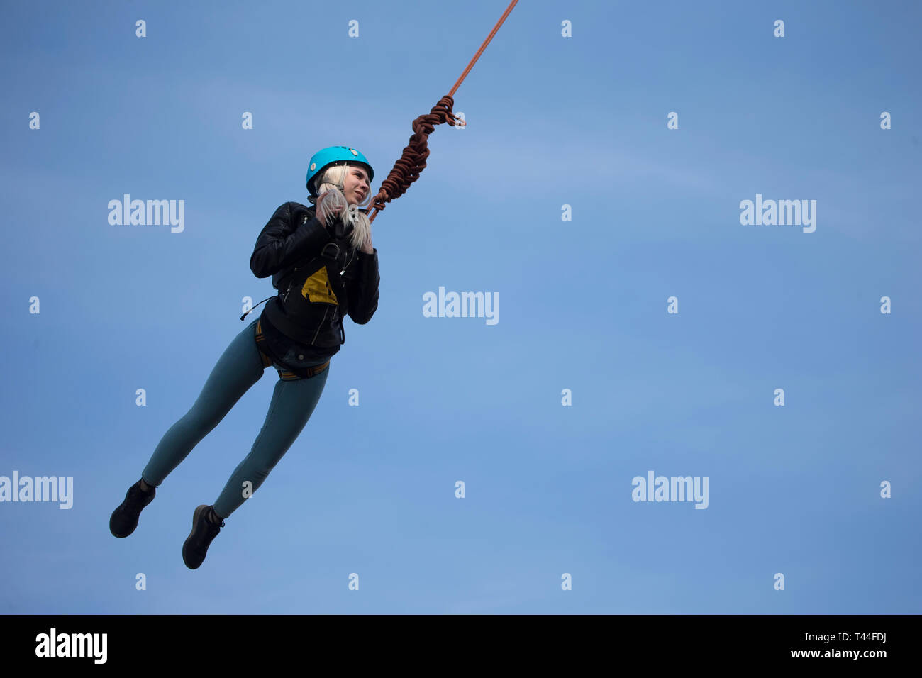 Slam bridge hi-res stock photography and images - Alamy