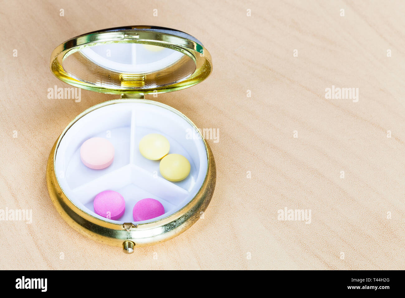 Pink pillbox hi-res stock photography and images - Alamy