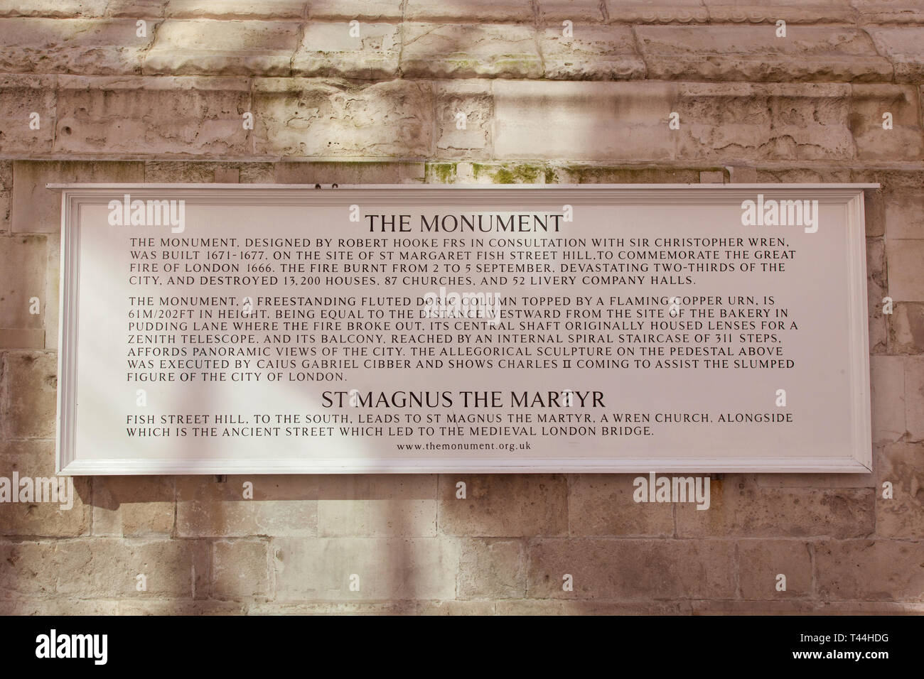 The Monument Memorial column to the Great Fire of London designed by ...