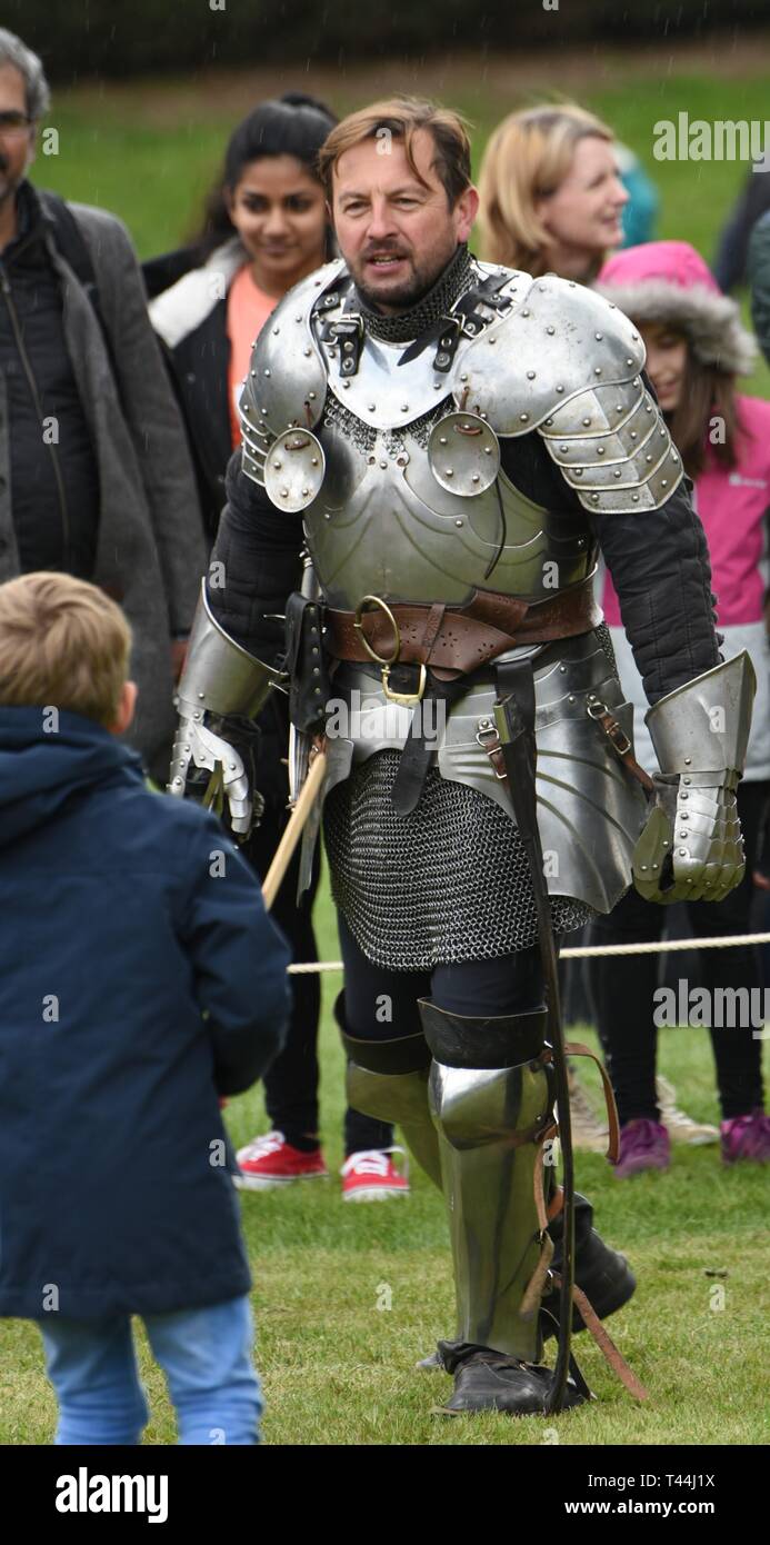 Knight warwick castle hi-res stock photography and images - Alamy