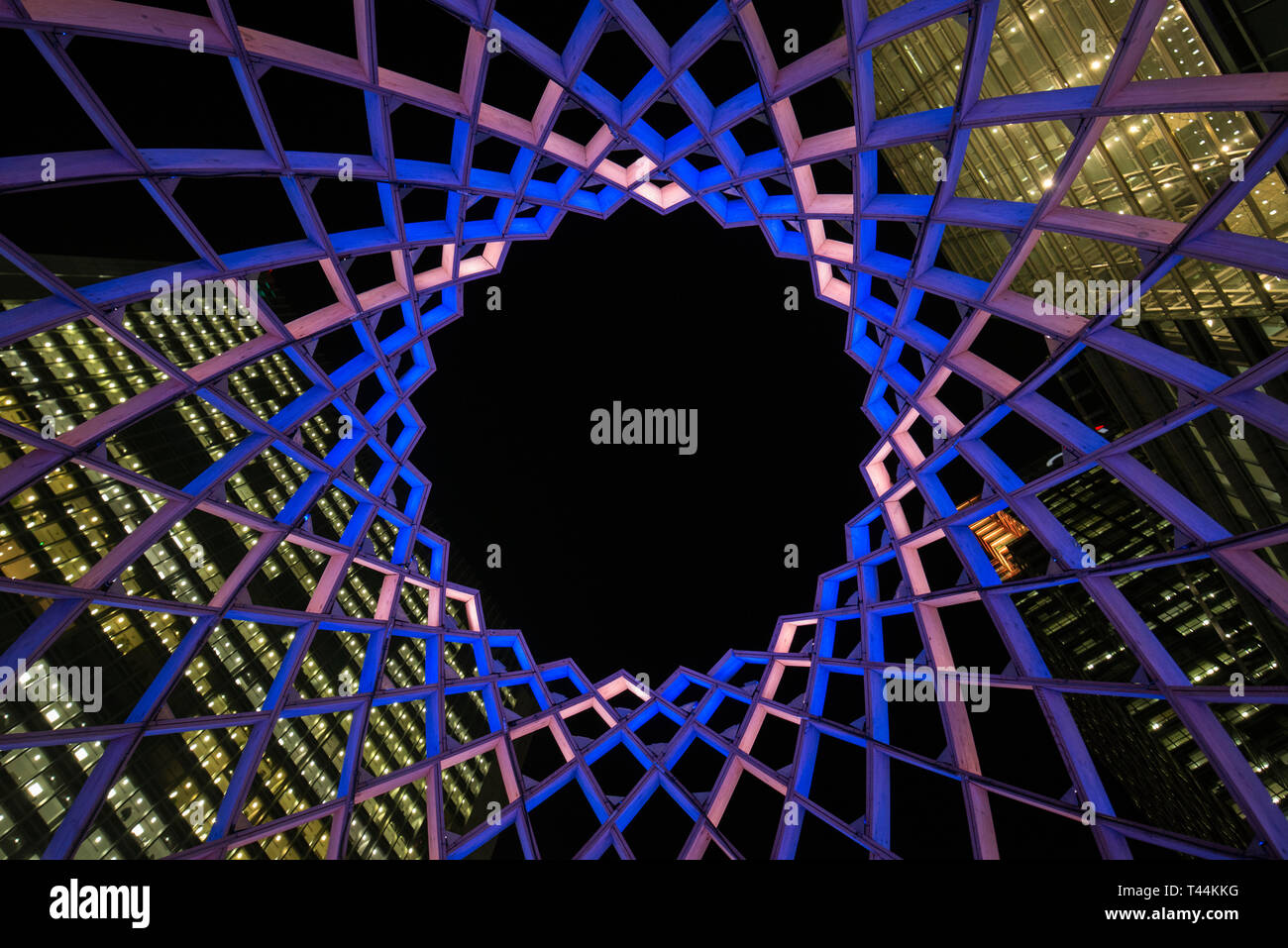 Ovo circle hi-res stock photography and images - Alamy