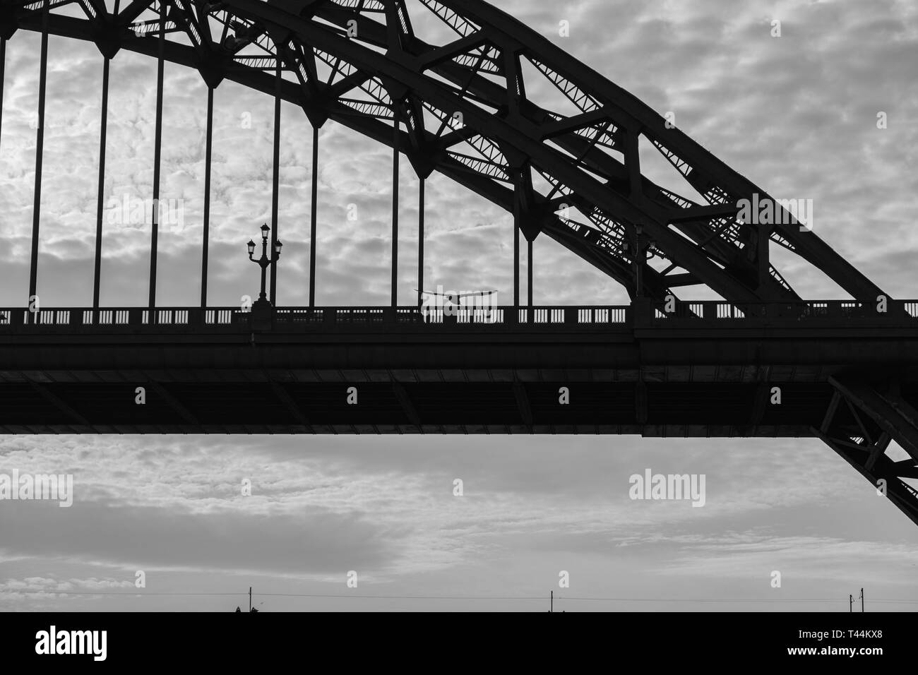 Silhouette of tyne bridge hi-res stock photography and images - Alamy