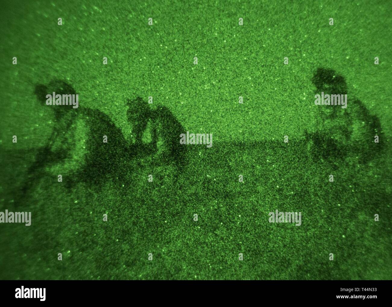 Night vision in iraq hi-res stock photography and images - Alamy
