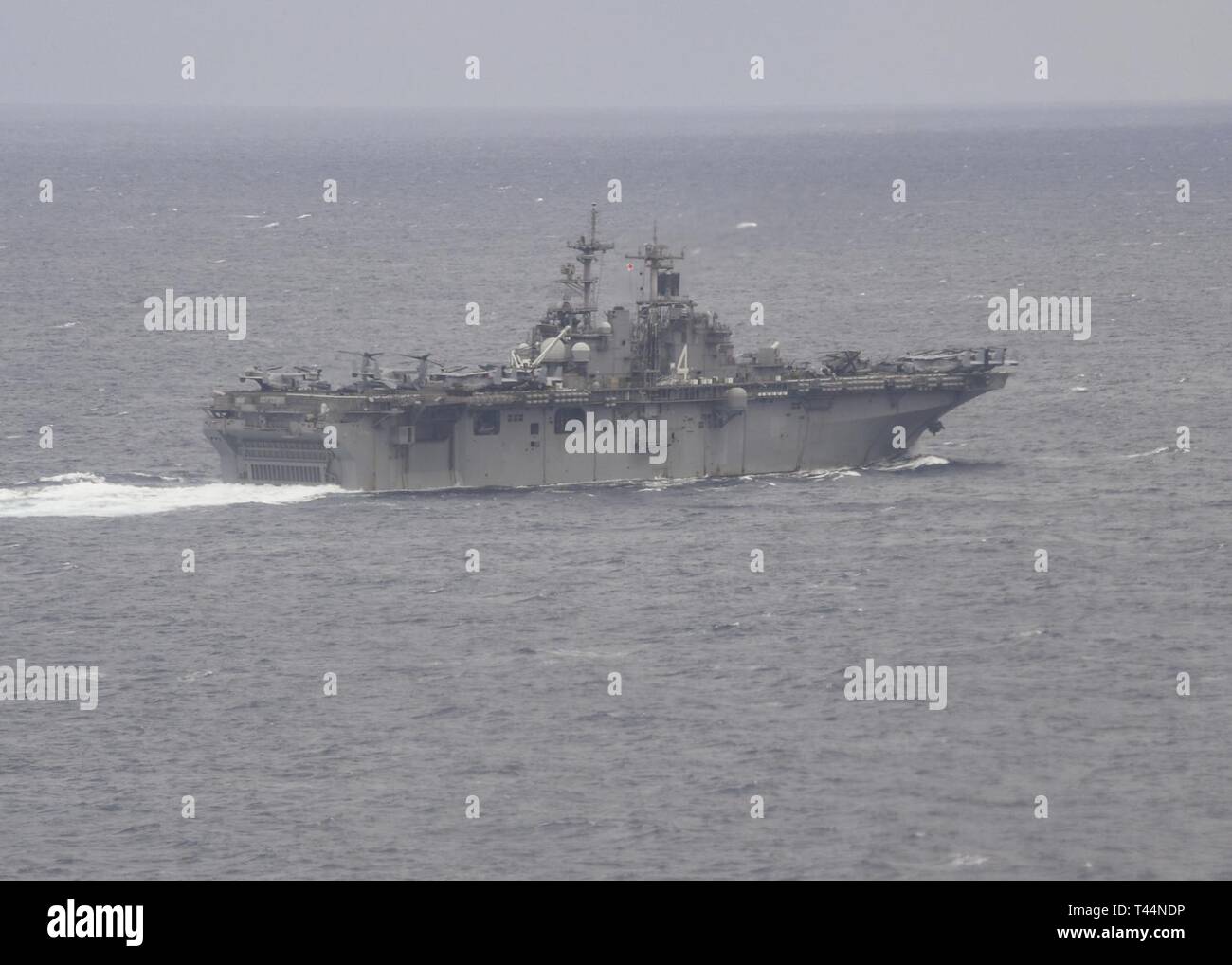 OCEAN (Feb. 20, 2019) Amphibious assault ship USS Boxer (LHD 4 ...