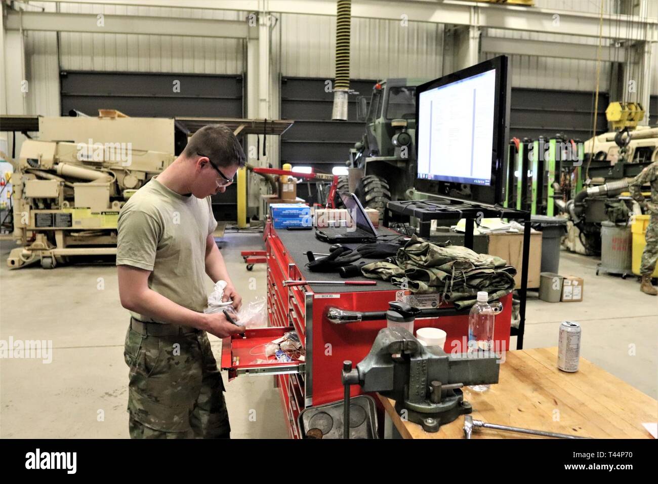 A student in the 91L10 Construction Equipment Maintenance Repairer ...