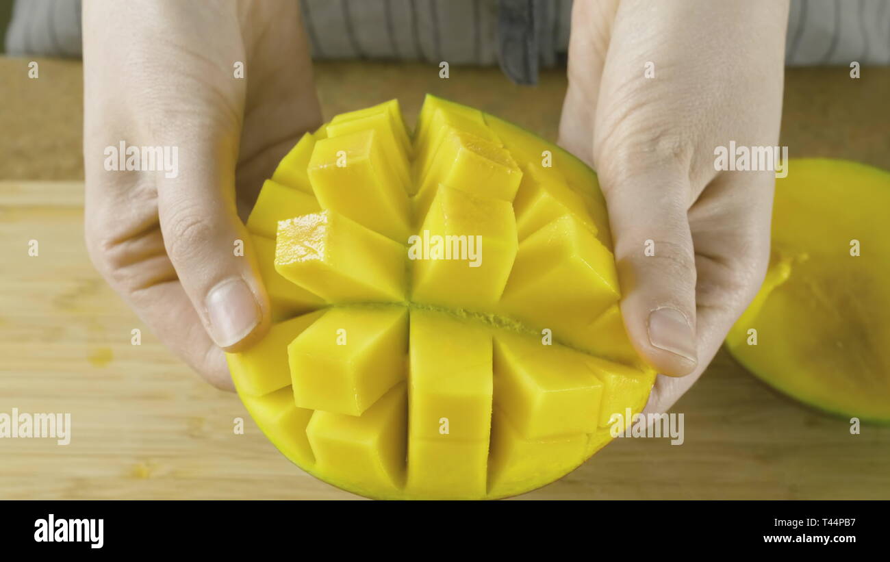 Slow motion video hands people hi-res stock photography and images - Alamy