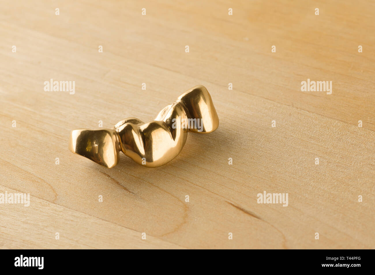 Steel artificial dental crown for dentition restoration coated nitride ...