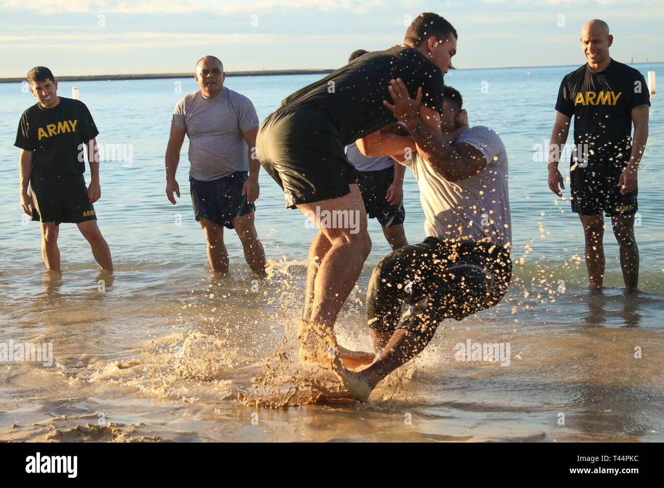 Combatives techniques hi-res stock photography and images - Alamy