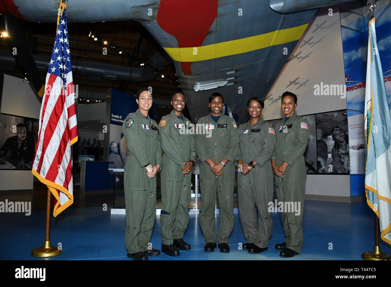 Vice Commandant of the Coast Guard Adm. Charles Ray awards Lt. Ronaqua ...