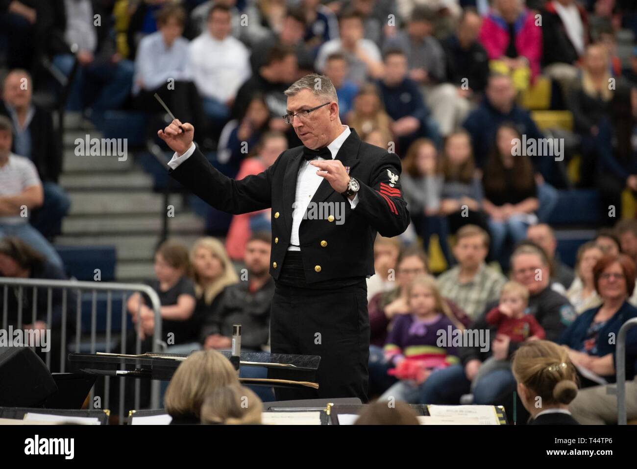 SODDY-DAISY, Tenn. (Feb. 22, 2019) Enlisted conductor Musician 1st ...