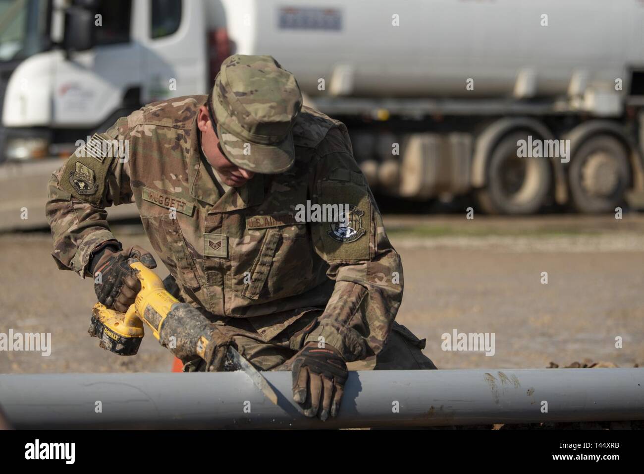 Erbil air base hi-res stock photography and images - Alamy