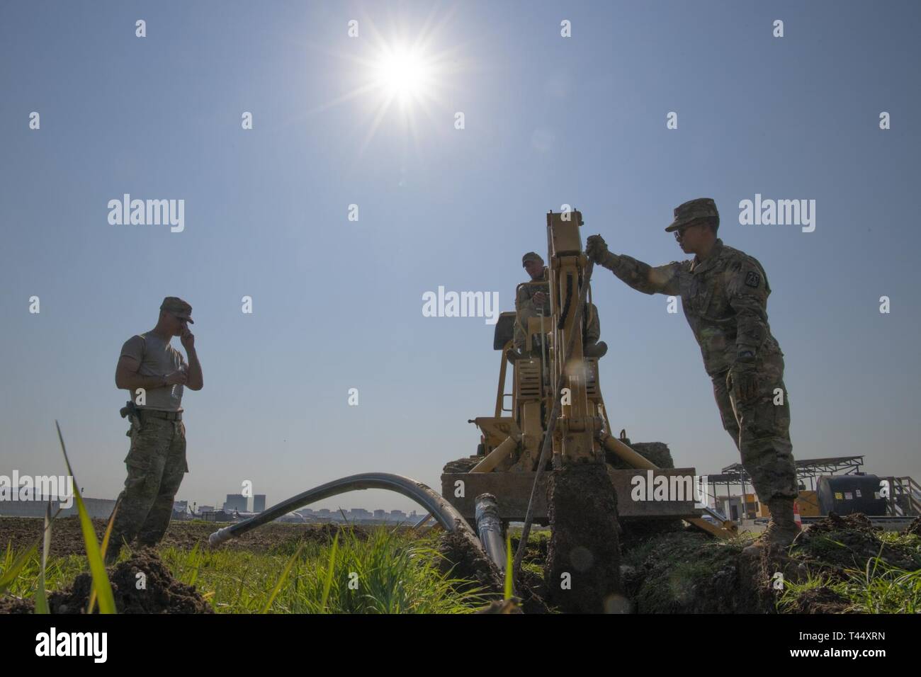Staff Sgt. Dylan Hardgrove and Tech. Sgt. Mark Yurkiewicz, Air Force ...