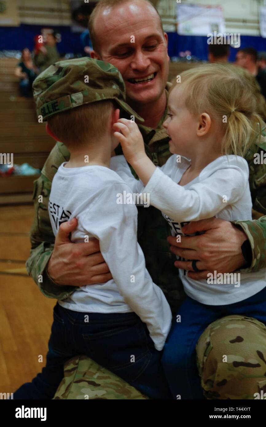 Staff Sgt. Kevin Gillie, 4th Combat Aviation Brigade, 4th Infantry ...