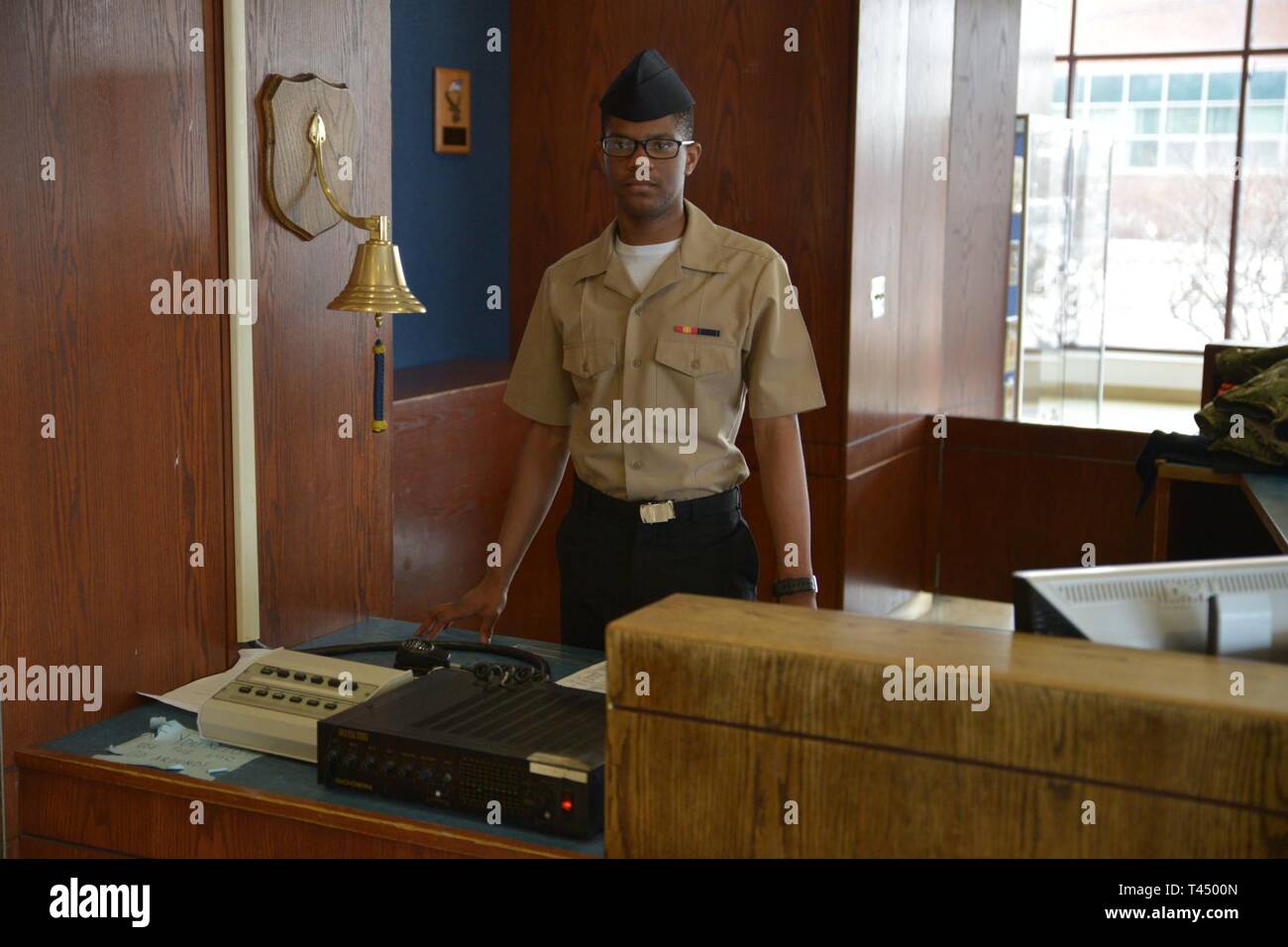 Watchstander hi-res stock photography and images - Alamy