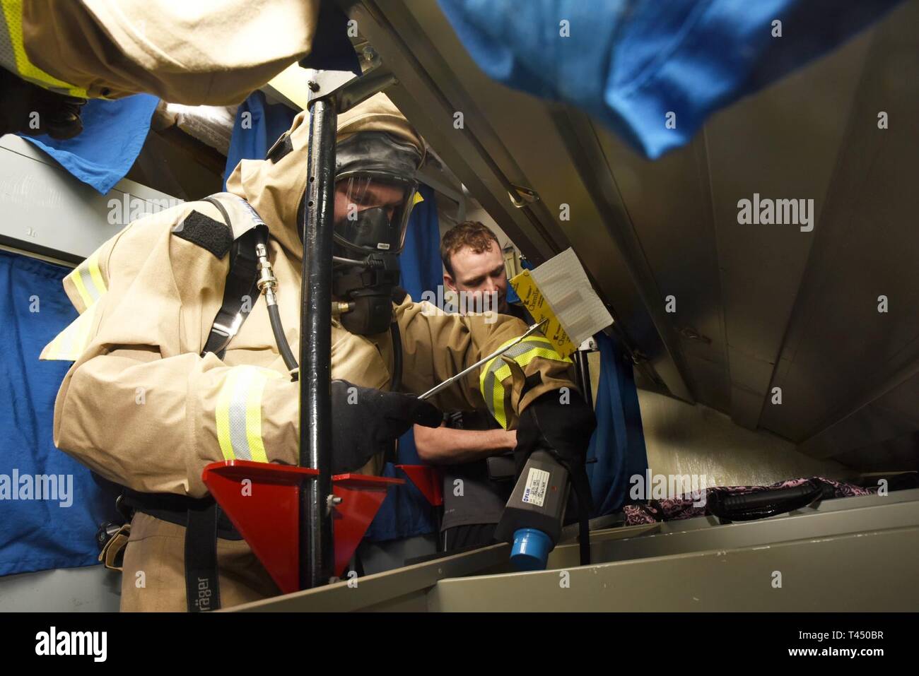U s coast guard cutter ingham hi-res stock photography and images - Alamy
