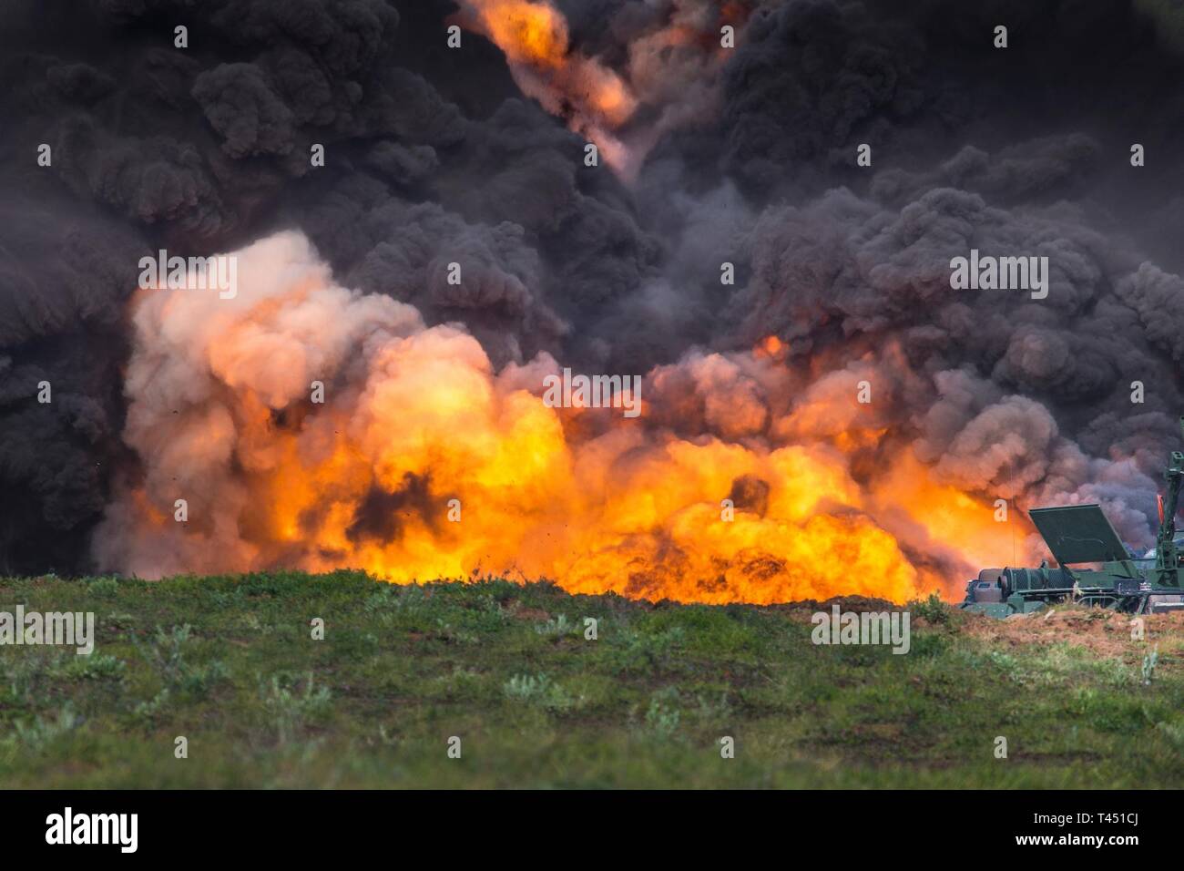 U.S. Marines with 3rd Assault Amphibious Battalion, 1st Marine Division ...