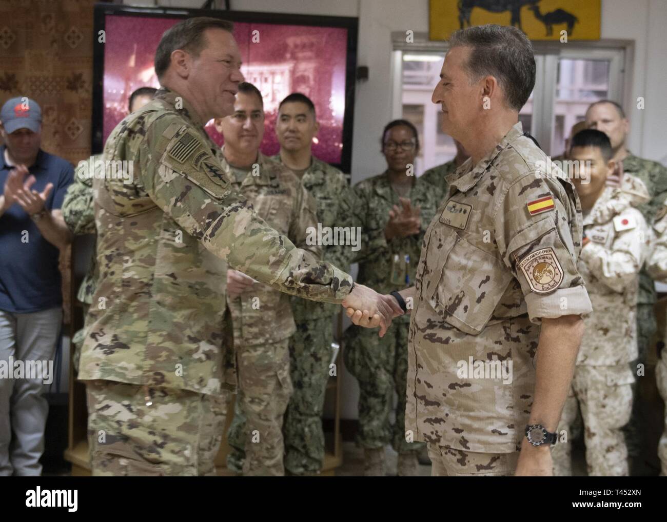 Strengthen the spanish army hi-res stock photography and images - Alamy