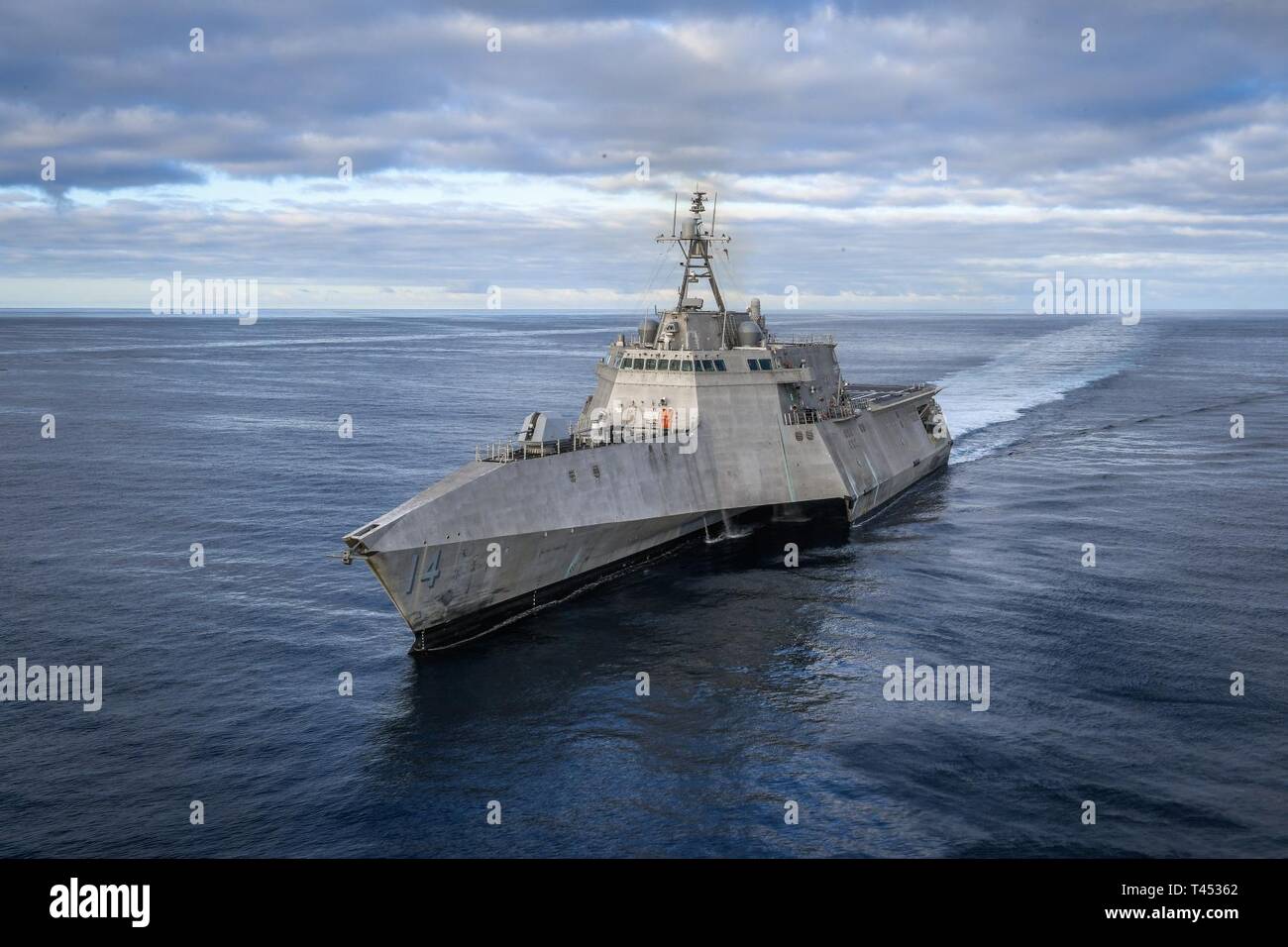 Uss manchester lcs 14 hi-res stock photography and images - Alamy