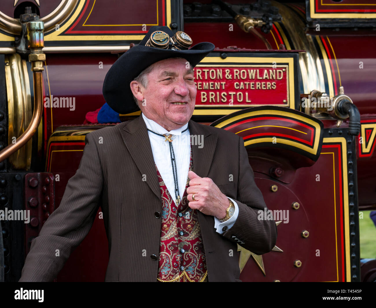 Man in steampunk costume hi-res stock photography and images - Alamy
