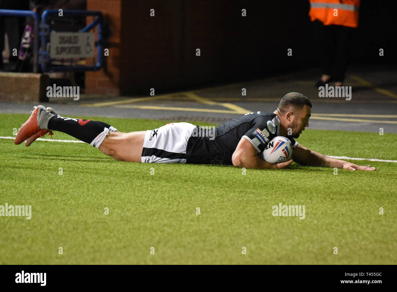 Score 42 hi-res stock photography and images - Alamy