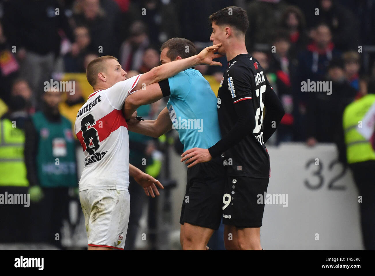 Referee red card dispute hi-res stock photography and images - Alamy
