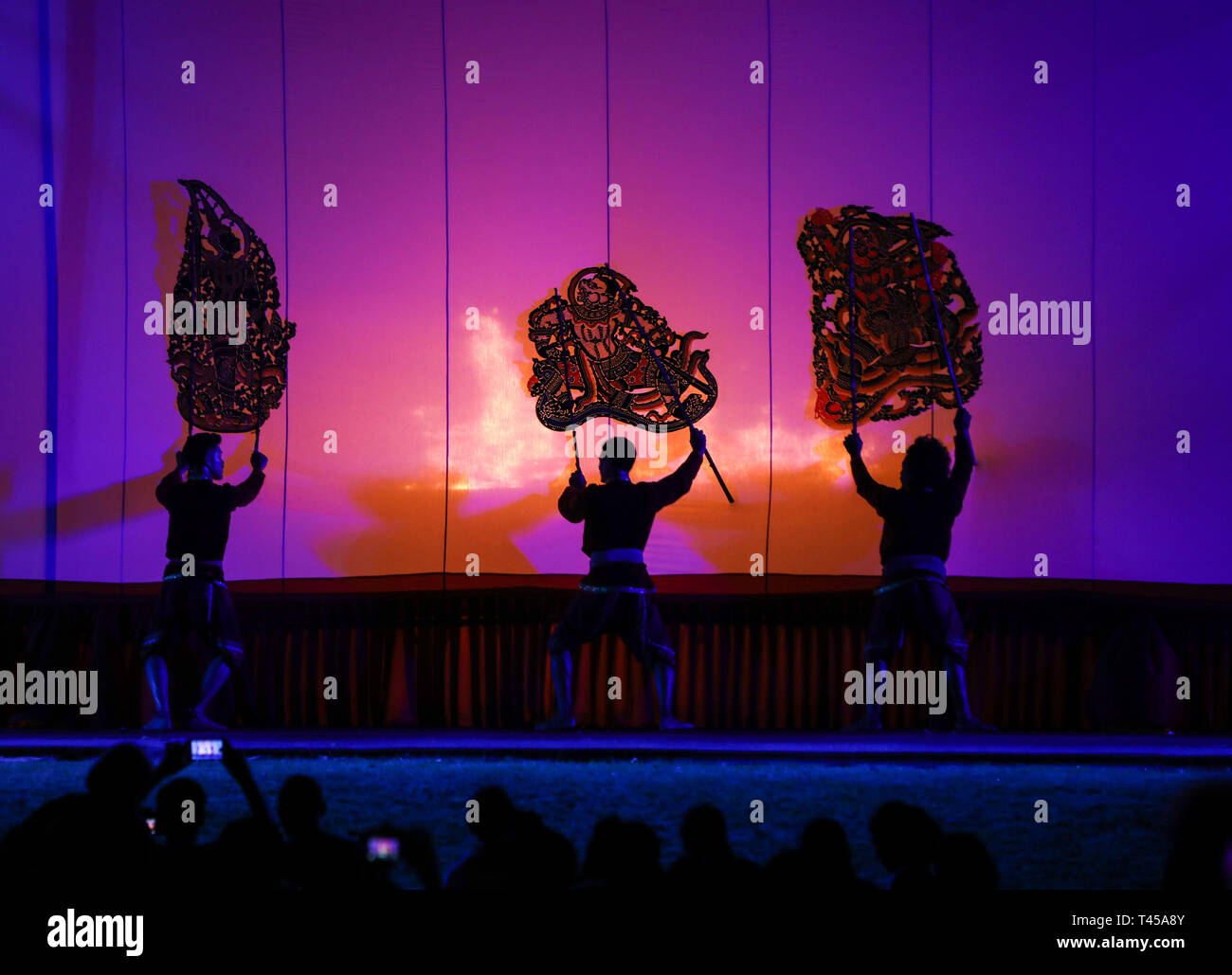 Shadow puppets cambodia hi-res stock photography and images - Alamy
