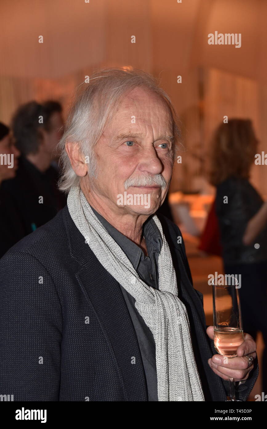 Tilo hi-res stock photography and images - Alamy