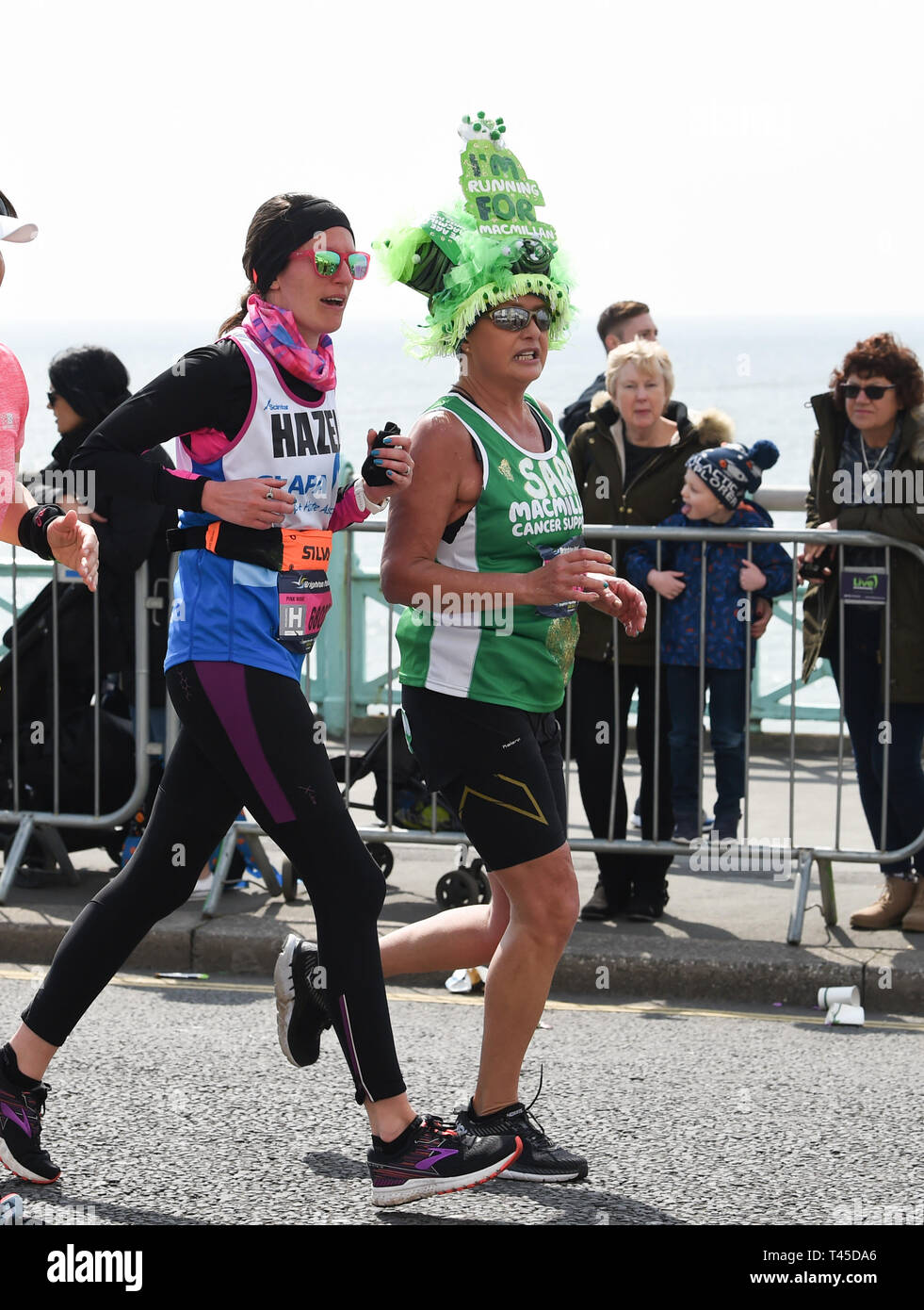 Marathon fancy dress hi-res stock photography and images - Alamy