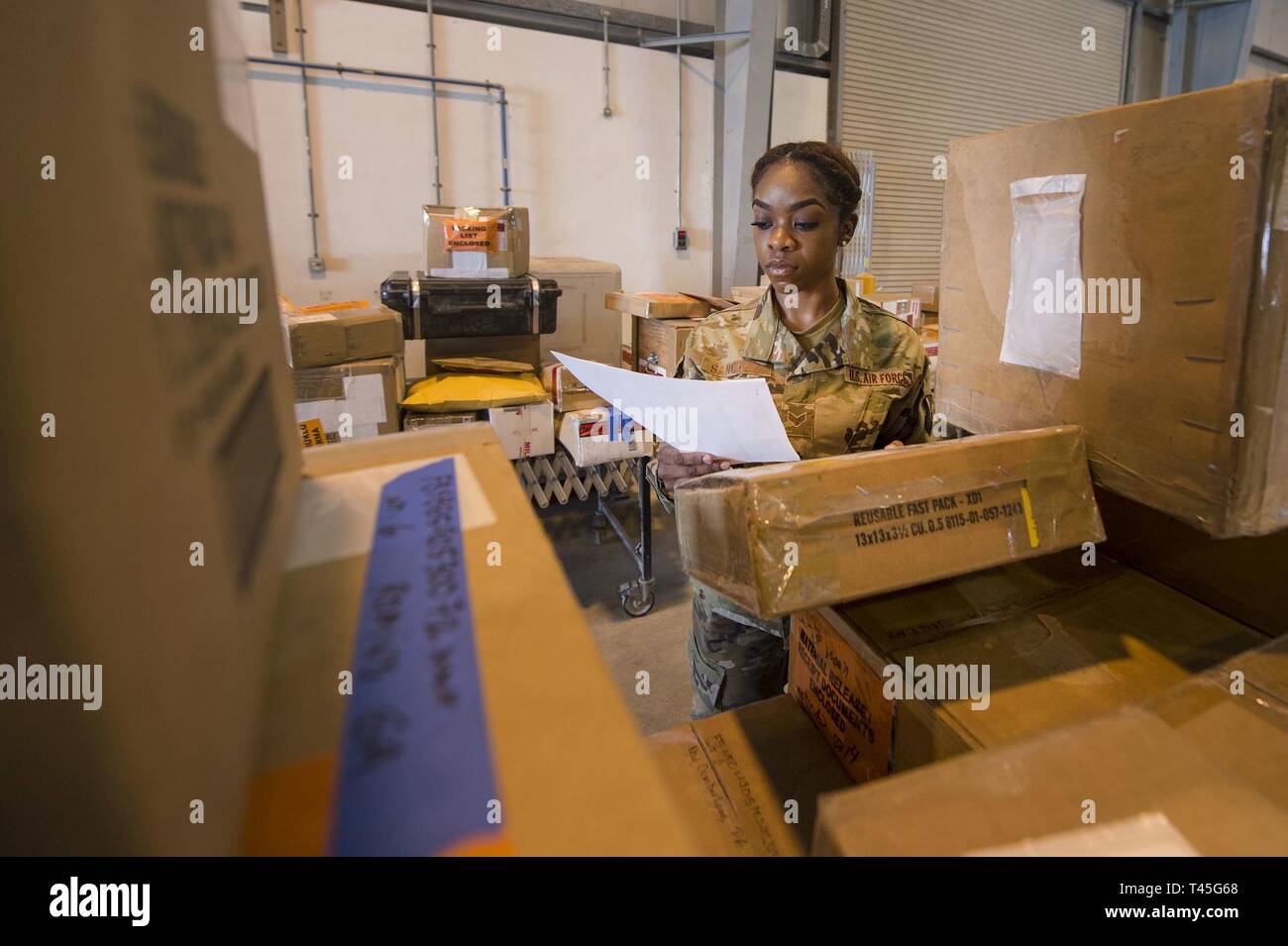 Expeditionary logistics readiness squadron hi-res stock photography and ...