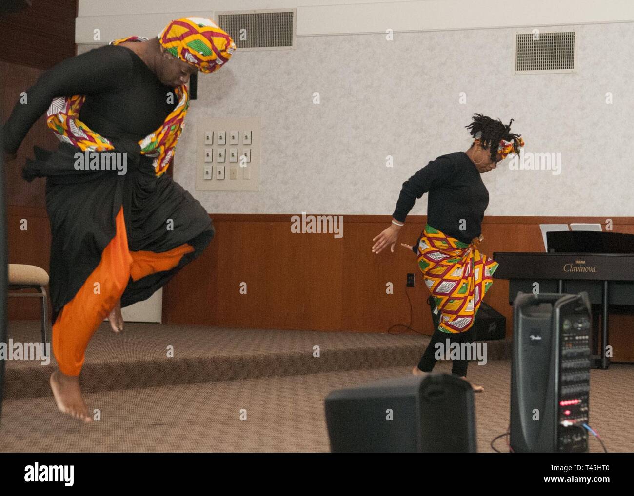 Kyishu Smalling and Nicole White, performers from the Umoja Dance ...