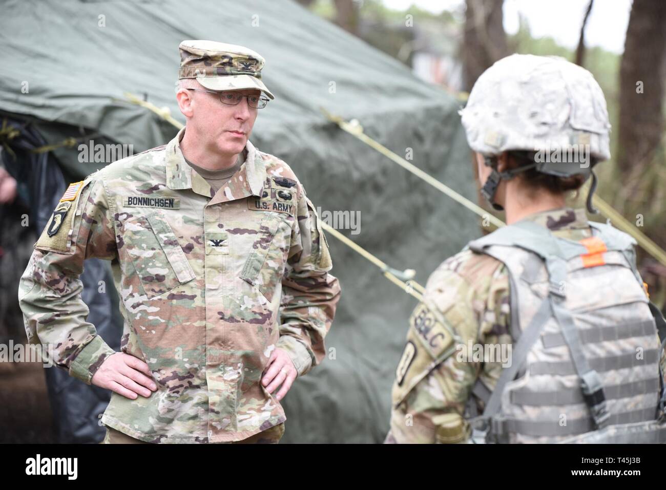 Amedd officer hi-res stock photography and images - Alamy