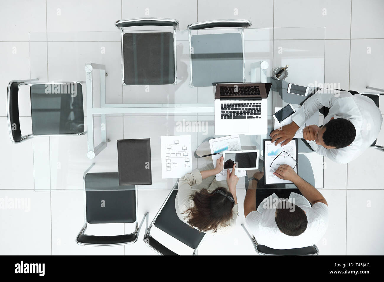 Banking professionalism hi-res stock photography and images - Alamy