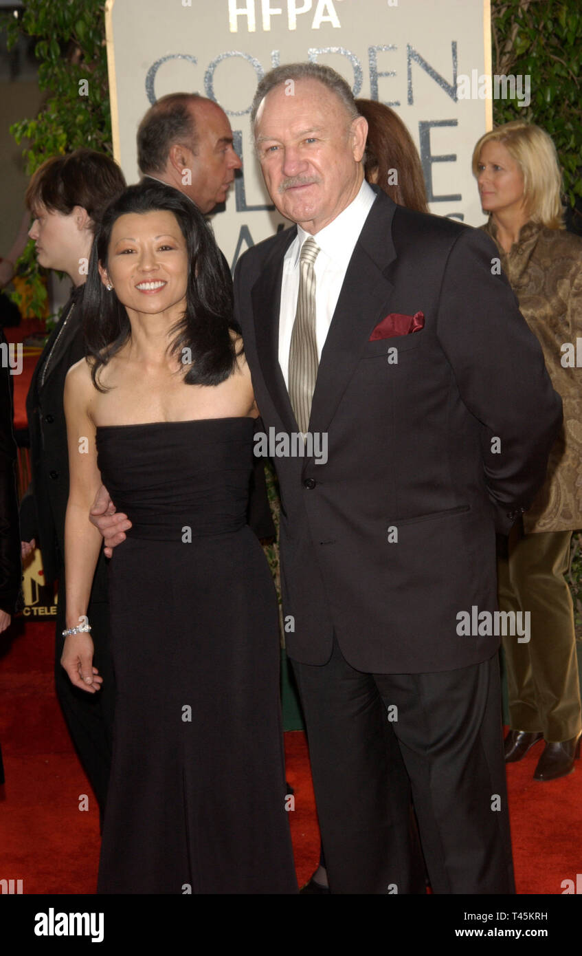 LOS ANGELES, CA. January 19, 2003: GENE HACKMAN & wife at the Golden ...
