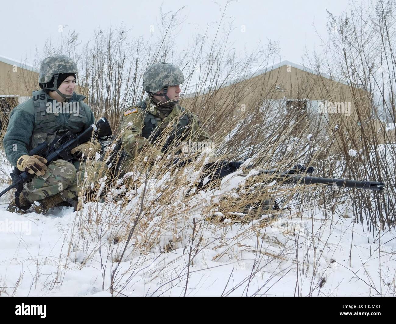 U.S. Army Reserve Soldiers from the 744th Military Police Battalion ...