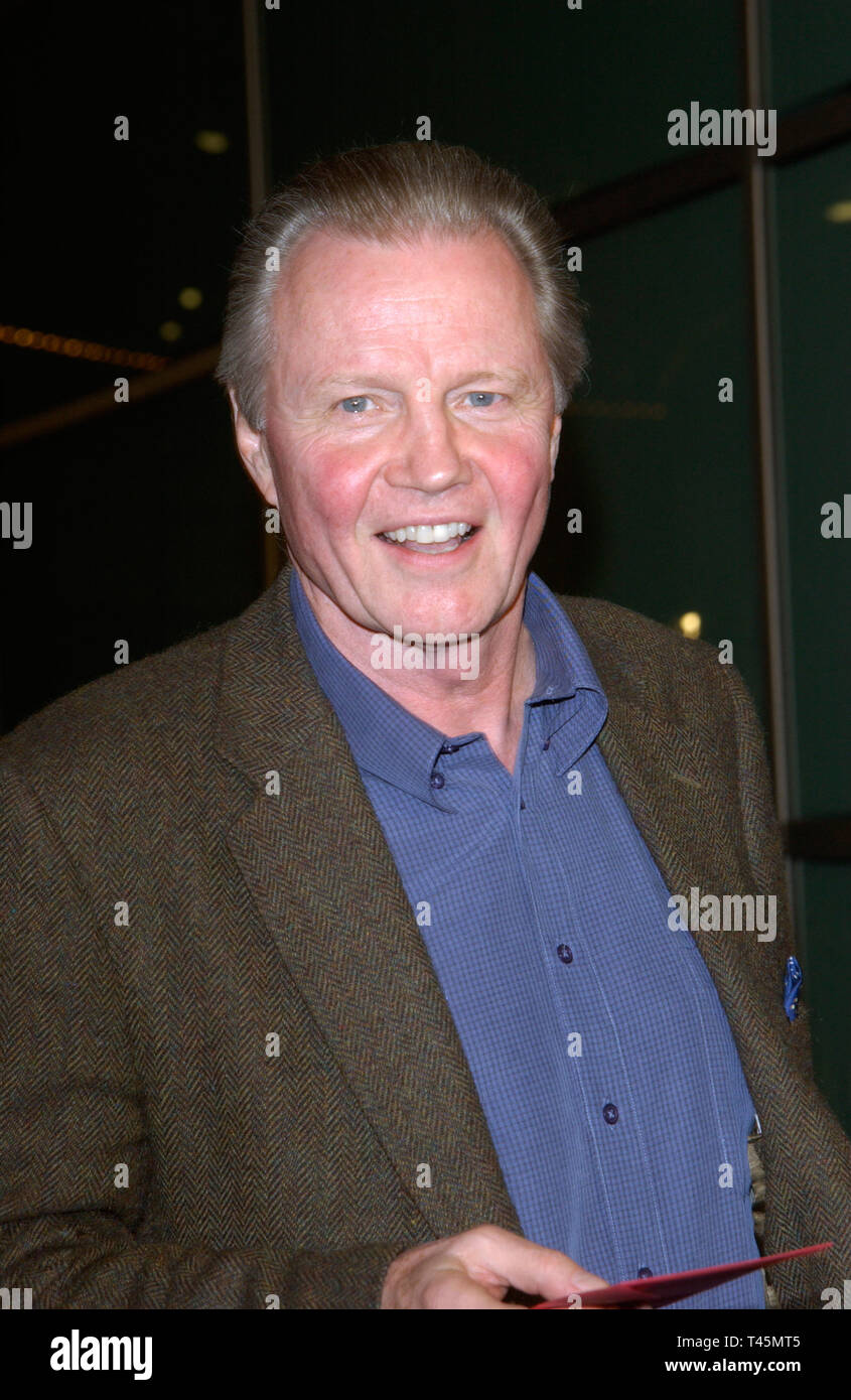 LOS ANGELES, CA. January 08, 2003: Actor JON VOIGHT at the Los Angeles ...