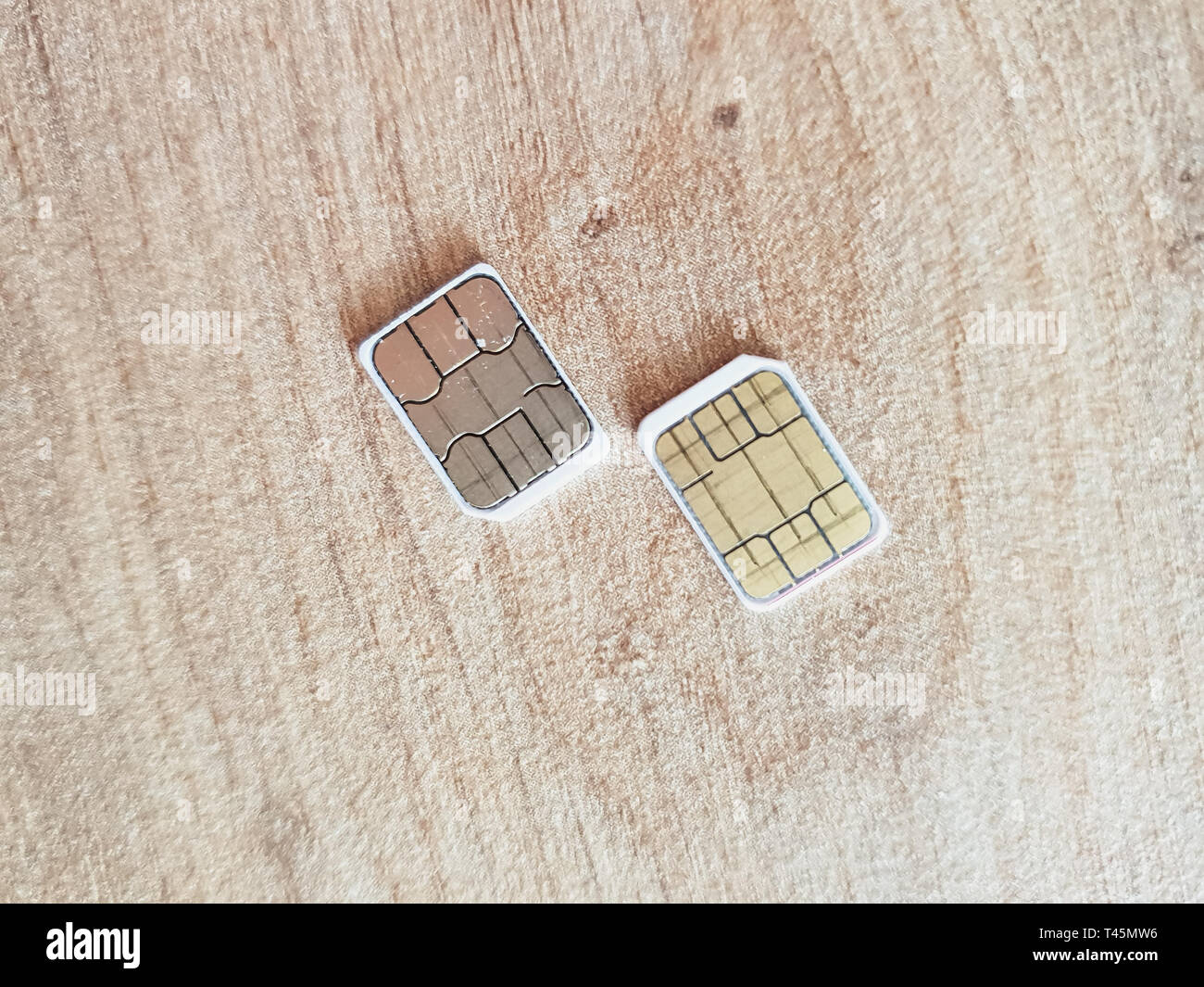 Two sim cards hi-res stock photography and images - Alamy