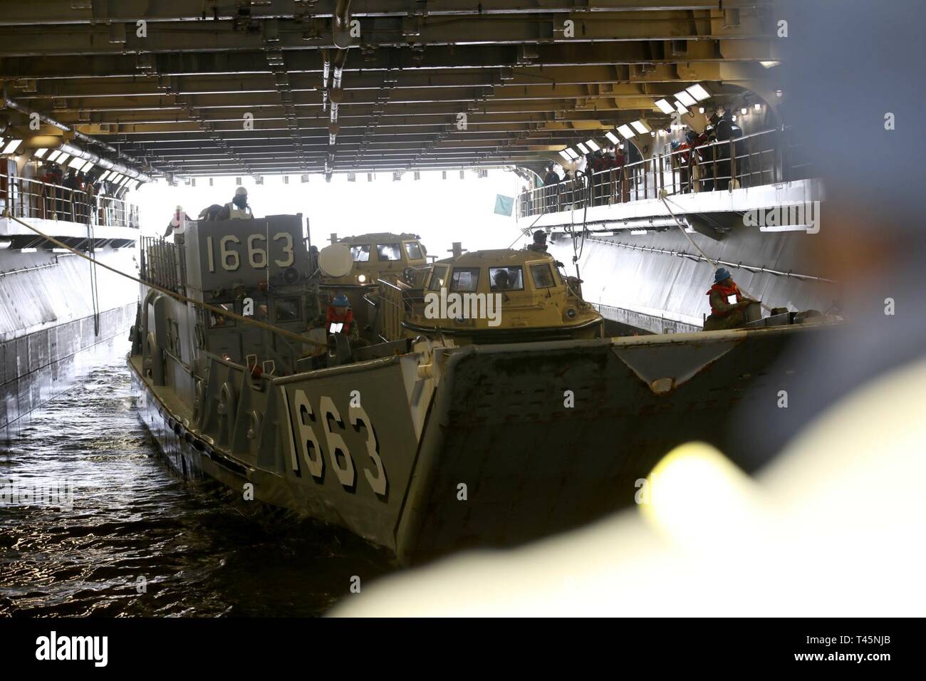 OCEAN (Mar. 5, 2019) A Landing Craft Utility delivers Lighter ...
