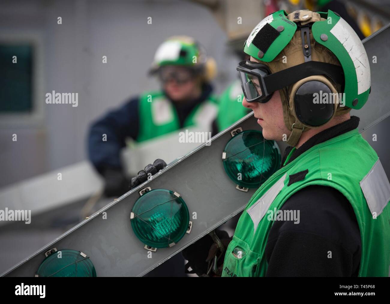 Visual landing aid hi-res stock photography and images - Alamy