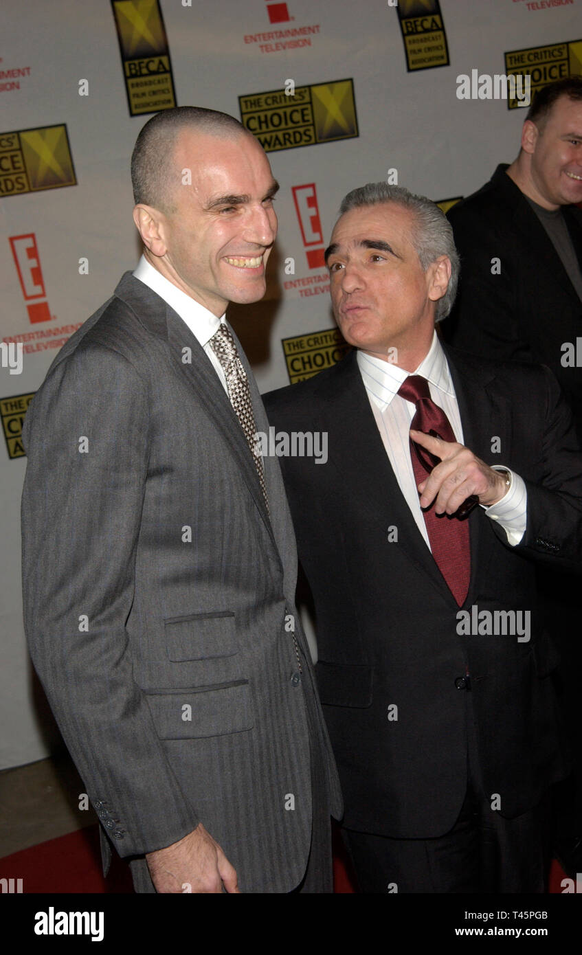 Daniel day lewis 8th critics choice hi-res stock photography and images ...