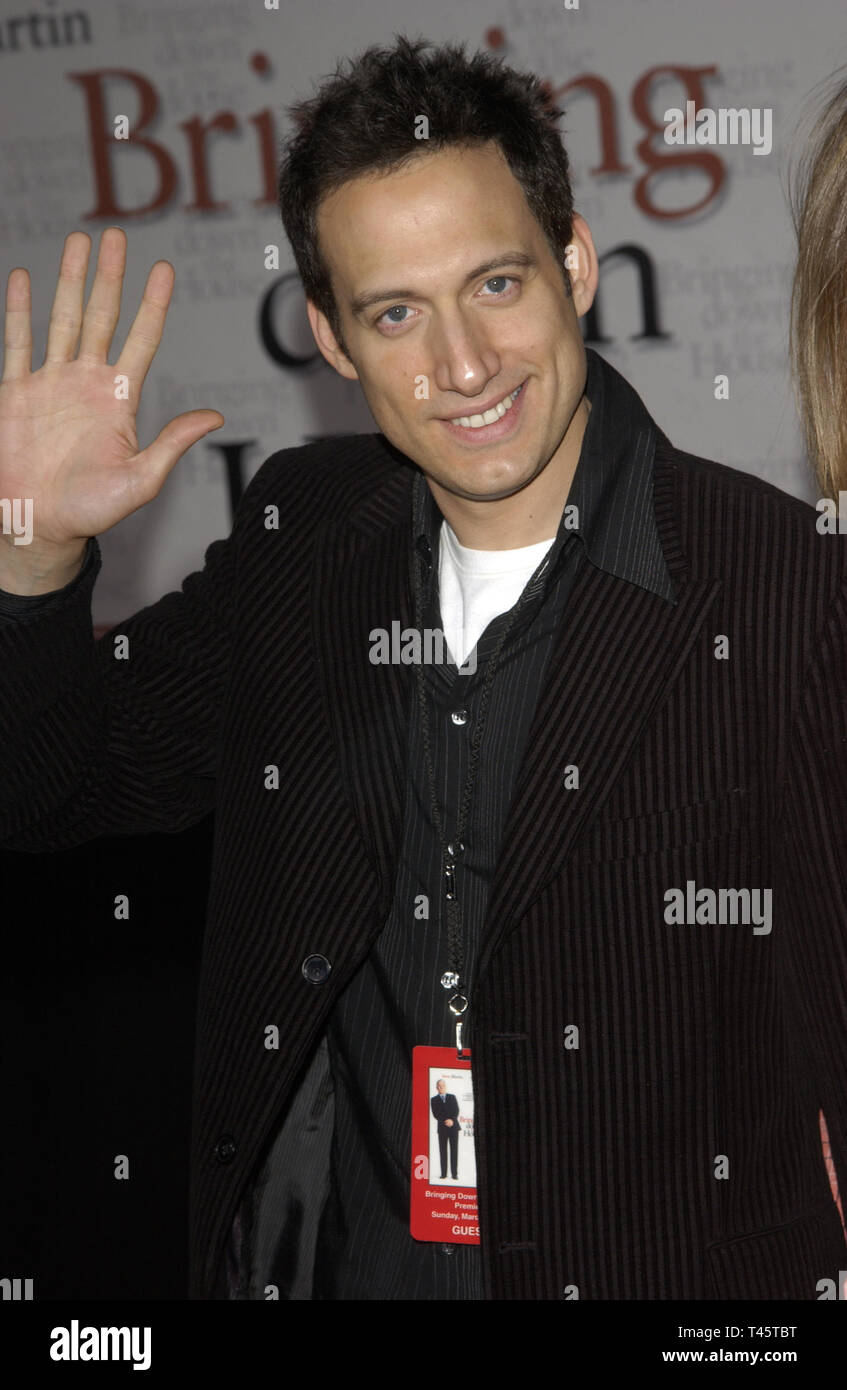 Gold elon hi-res stock photography and images - Alamy