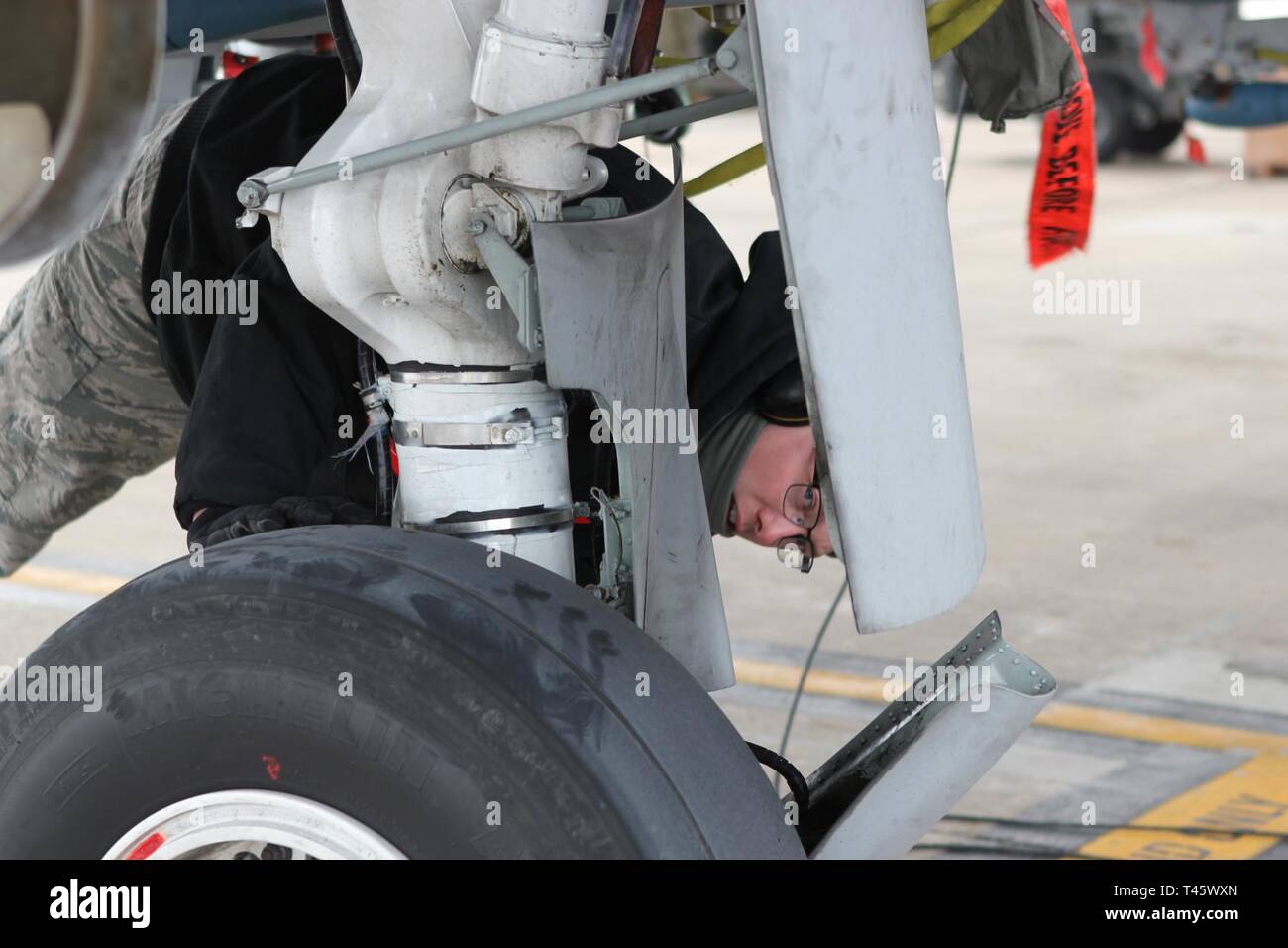 Airmen from around the 127th Maintenance and 127th Operations groups ...